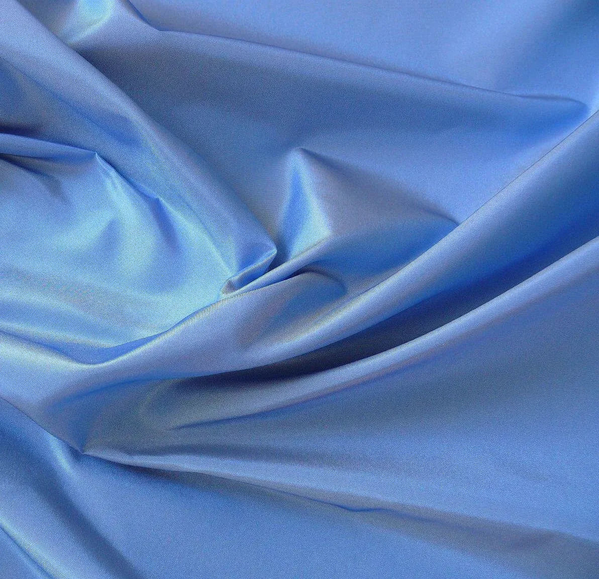 Lee Jofa Palais 100% Silk Taffeta Blue Lagoon Bty $199/y – silkresource.com