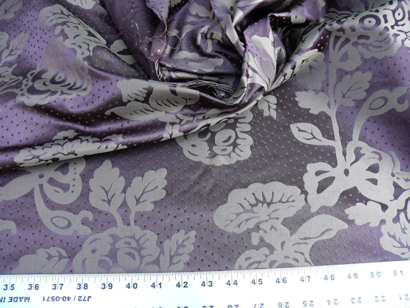 4.38y Lee Jofa Mulberry Home Eliza Aubergine Purple English Rose MSRP – silkresource.com