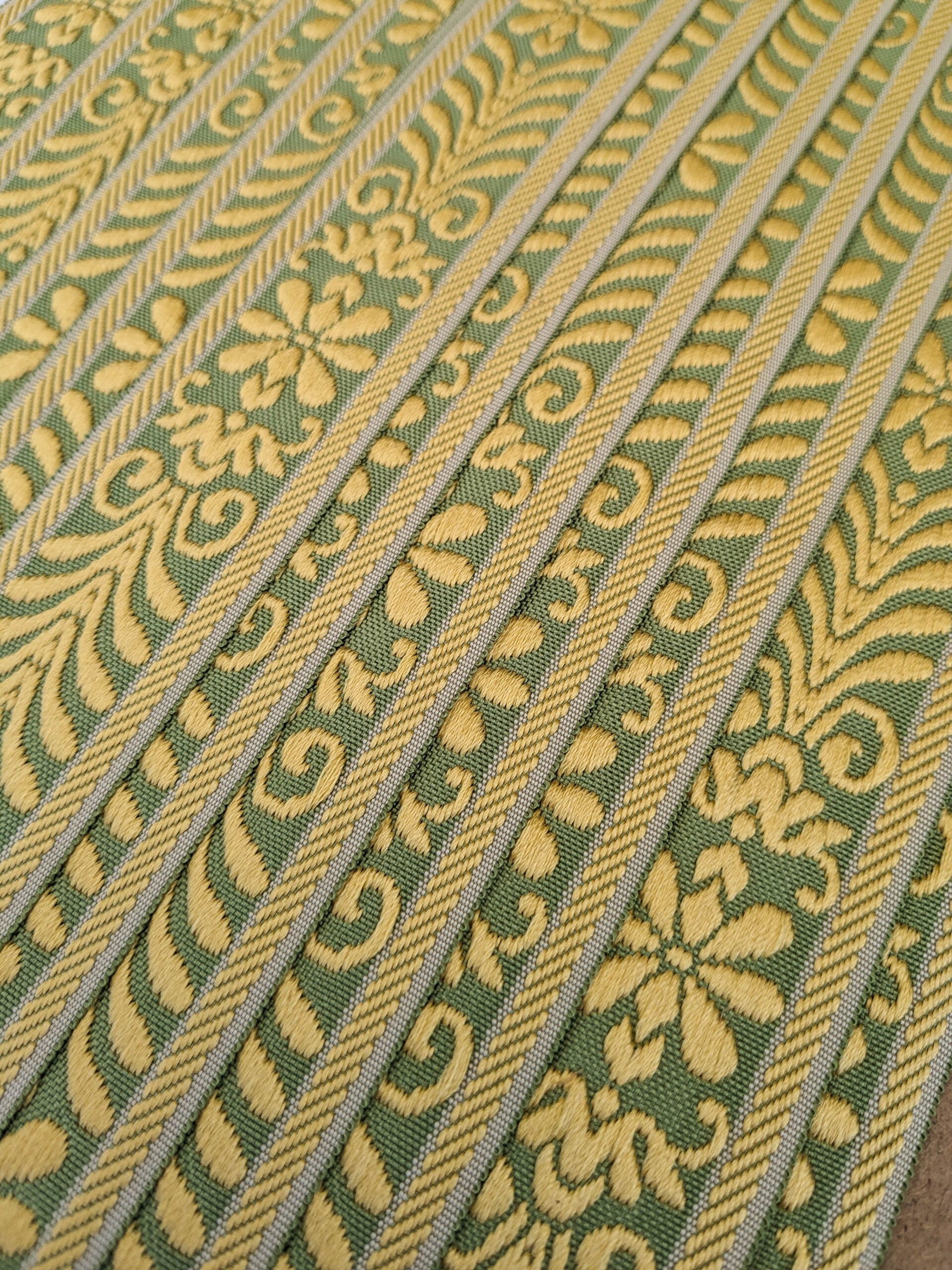 Scalamandre Louis XV Braid - Gold & Green – Silk Resource