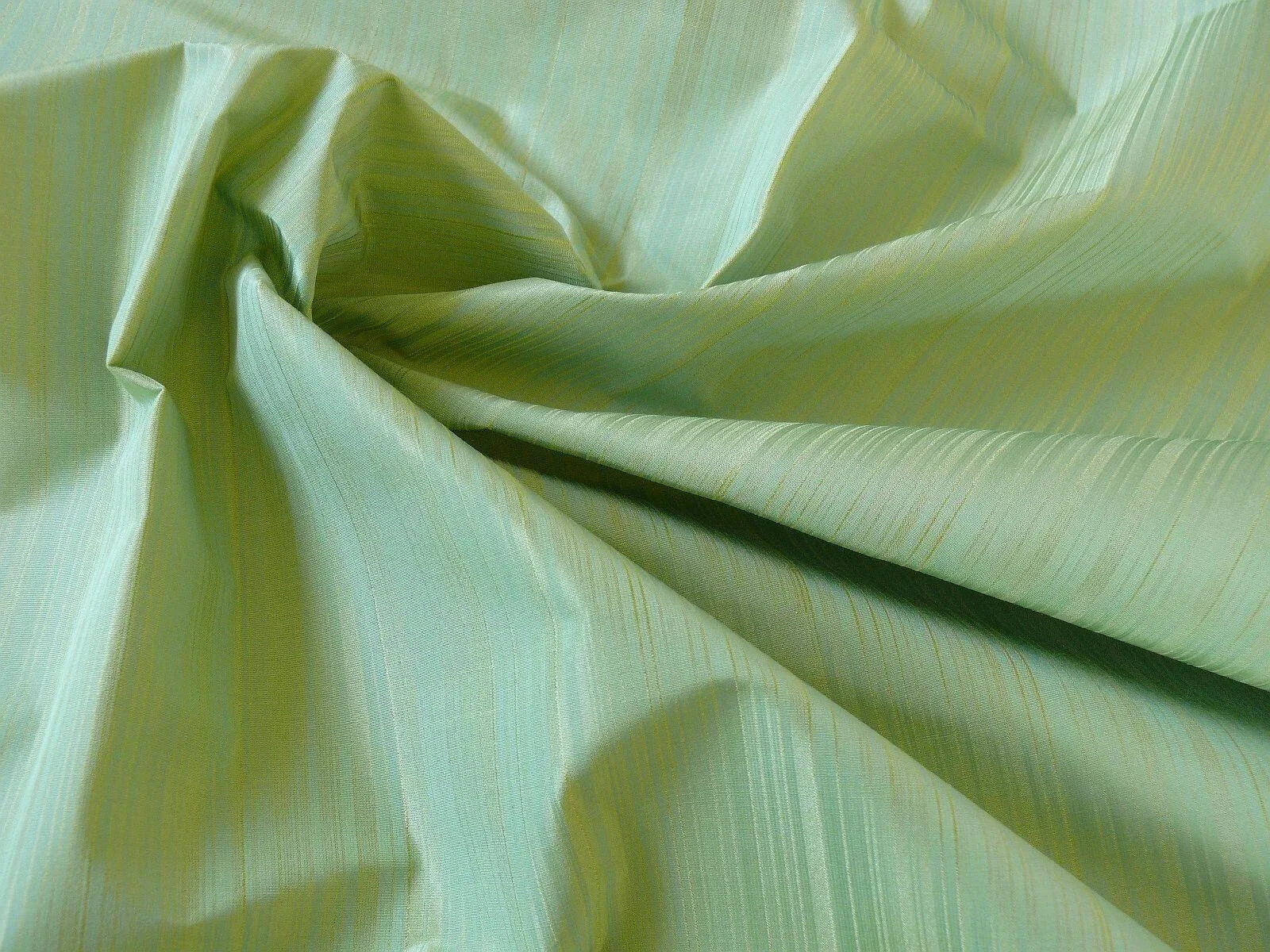 Scalamandre Mirage 100% Silk Self Strie Spring Green Silk Taffeta MSRP ...